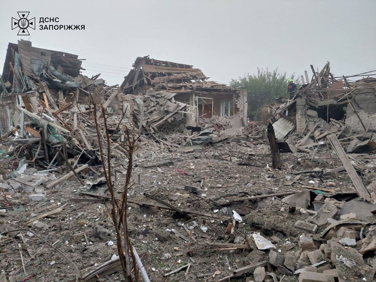 Росіяни атакували авіабомбами Запоріжжя поранені 4 людини